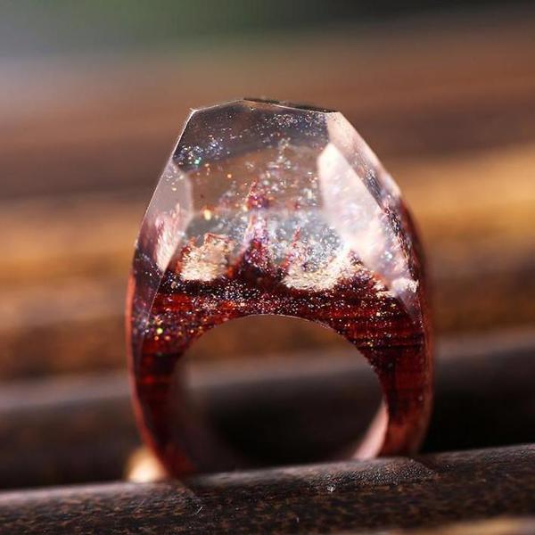 Quanta - Snow Falling Resin Ring – Sugar & Cotton