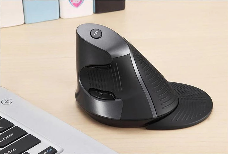 Ergonomic Vertical Wireless 6 Button Mouse – Sugar & Cotton