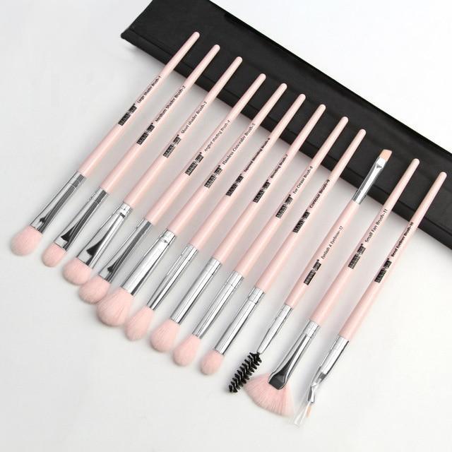 Set of 12 Professional Make-Up Brushes – Sugar & Cotton